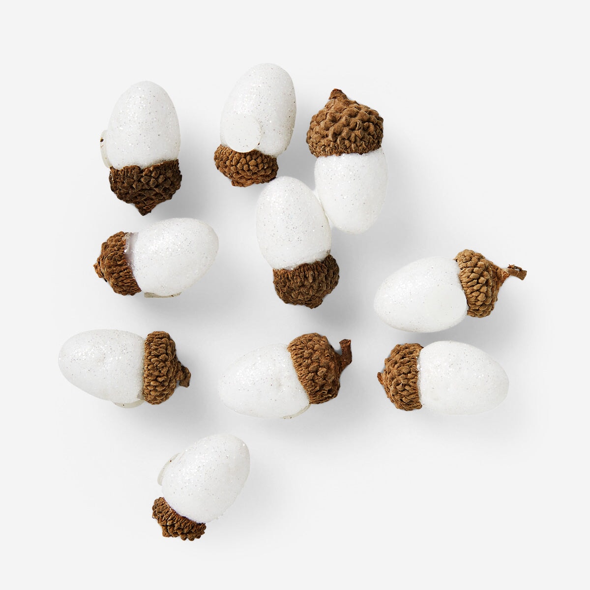 Decoration. Acorns | Flying Tiger Copenhagen